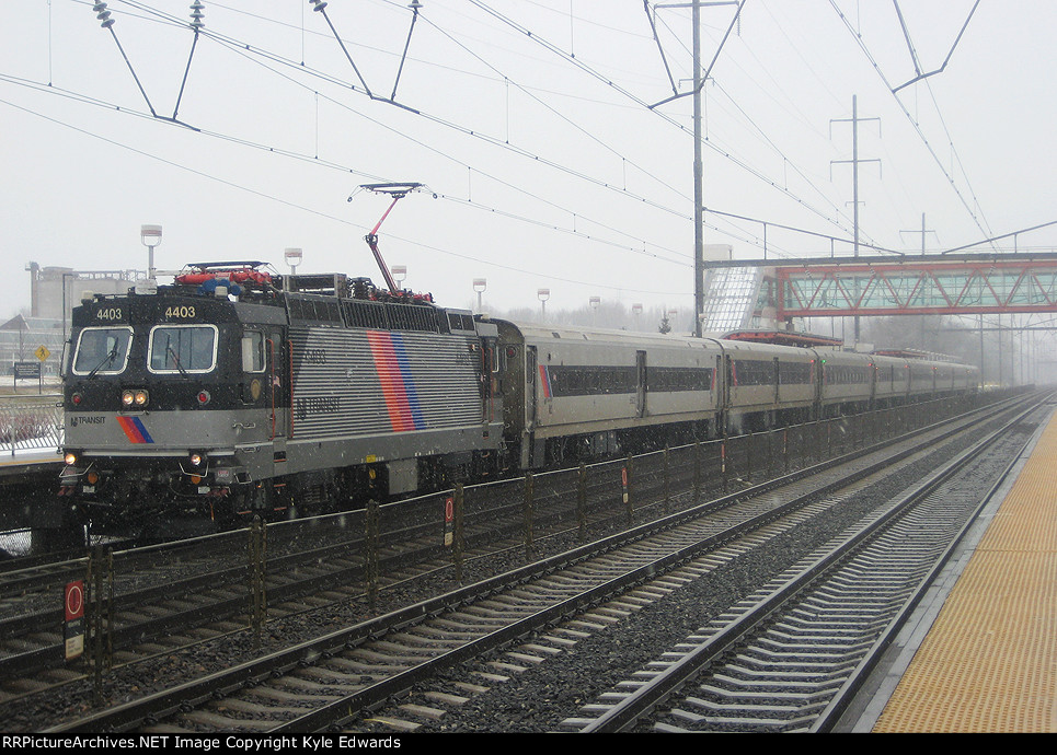 NJT ALP-44 #4403